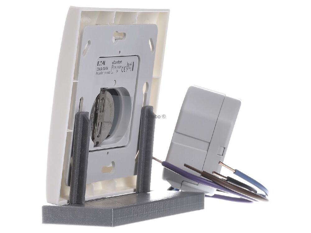 EATON INDUSTRIES XComfort Switching Actuator Bus System - 193731 ...